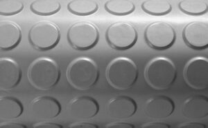 Noppenmatte Meterware aus Gummi – rutschfest & robust